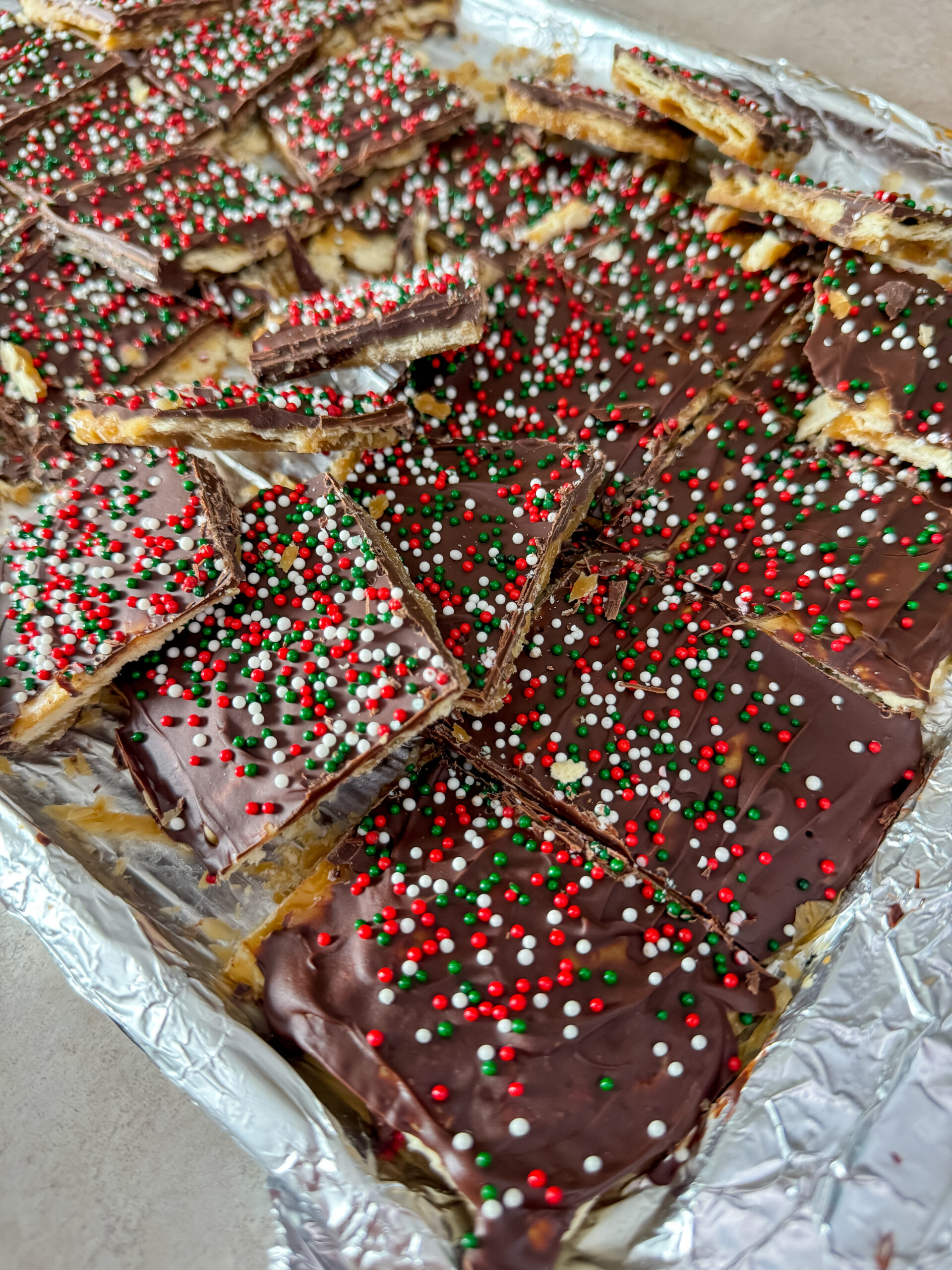 Easy and Quick Christmas Crack with 4 Ingredients - The Lazy K Kitchen