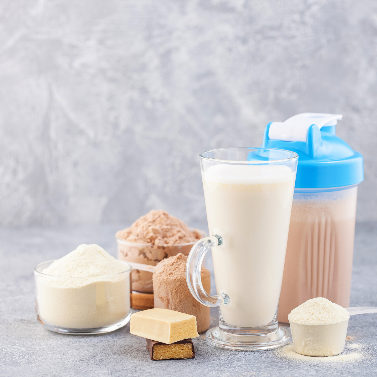 Best Keto Protein Chocolate Shake with 20g Protein - The Lazy K Kitchen