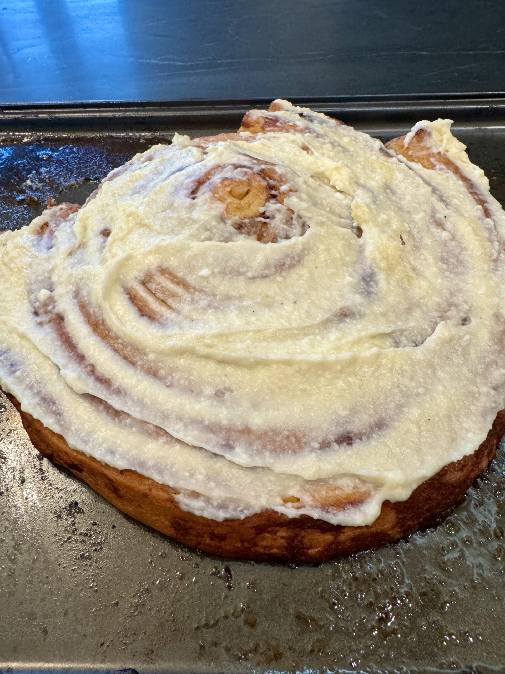 Easy Giant Cinnabon Cinnamon Roll - The Lazy K Kitchen