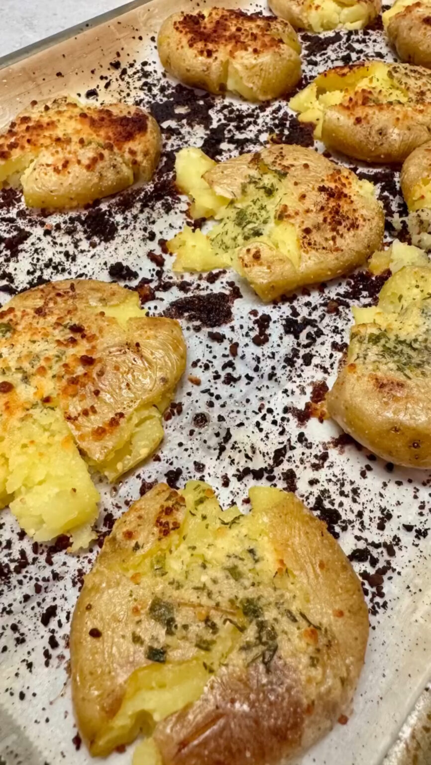 3 Ingredient Smashed Potatoes - The Lazy K Kitchen
