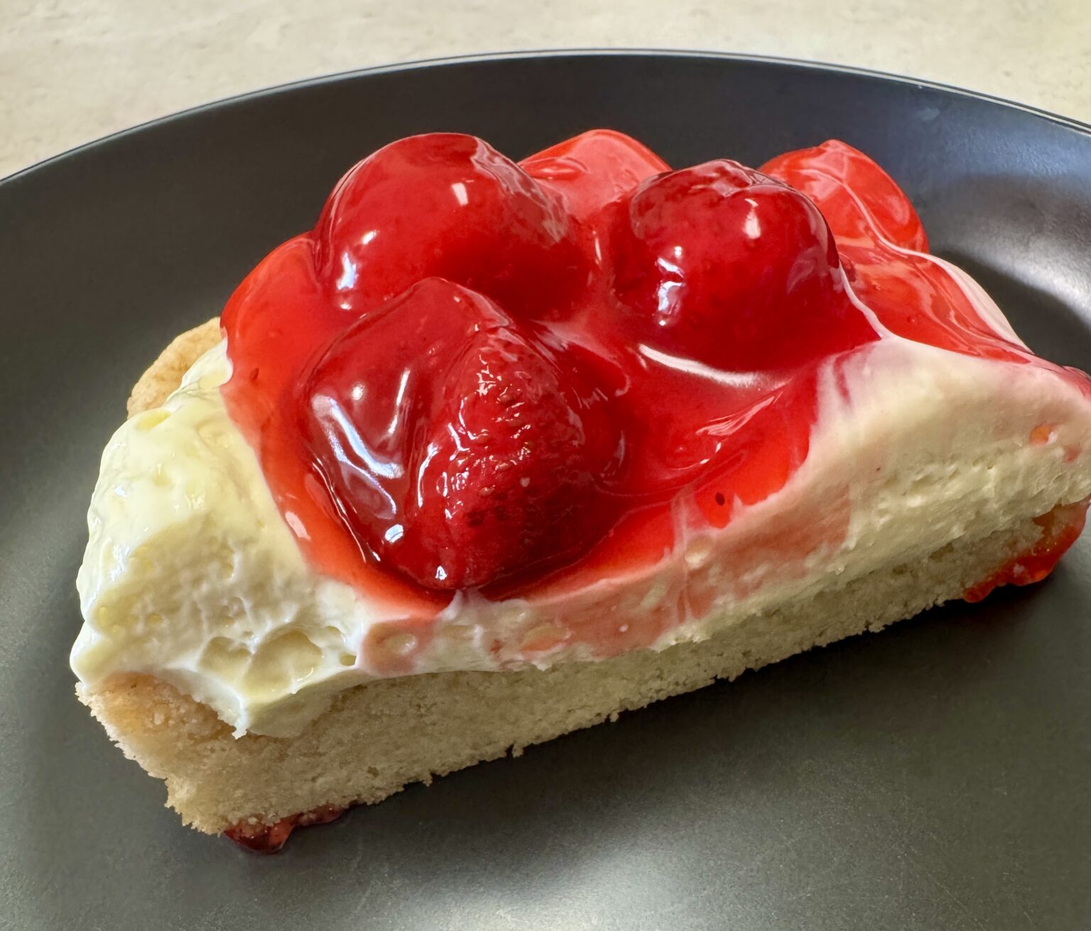 3 Ingredient Strawberry Cheesecake Bars - The Lazy K Kitchen